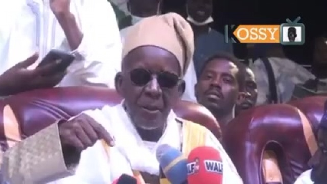 Le khalife de Médina Baye, félicite Demba Kâ, Pdg du groupe EDK pour sa ...