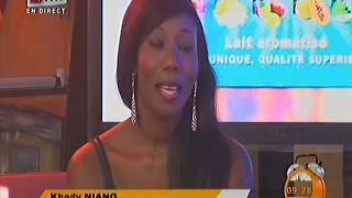 Yeewu Leen: Pape Cheikh Diallo reçoit la chanteuse Khady Niang