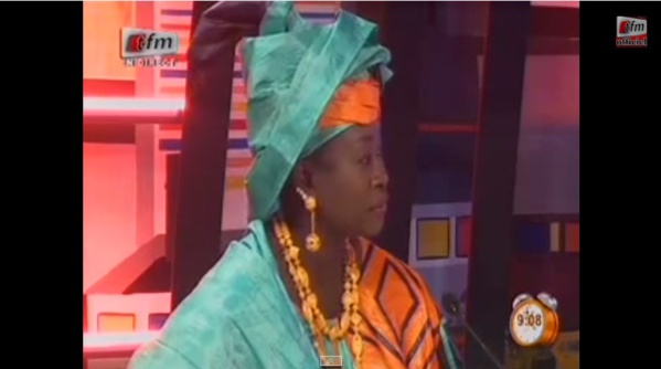 Yeewu Leen: Pape Cheikh Diallo reçoit Adja Sagar Tall, Edition lumières ...
