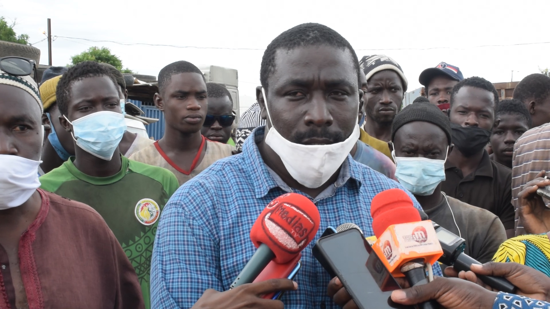 THIÈS: Les mécaniciens de la Zone industrielle dans l'enfer de Djiby Sy ...