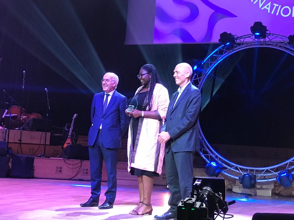 Amina Sourang Mbaye, deuxième au concours international « Ma thèse en ...