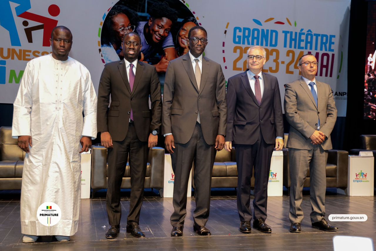 Salon Jeunesse, Emploi et Mobilité : Pape Malick Ndour, Ministre de la Jeunesse invite les ...