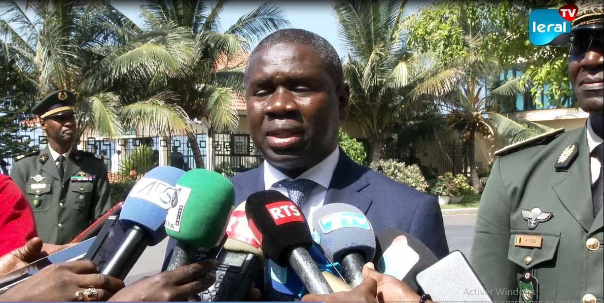 Quartier Dial Diop : Oumar Youm, nouveau ministre des Forces Armées, a ...