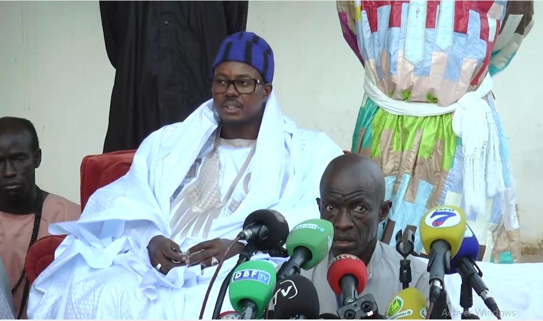 Offre De 4 Véhicules Aux Baye Fall Serigne Bass Abdou Khadr Explique