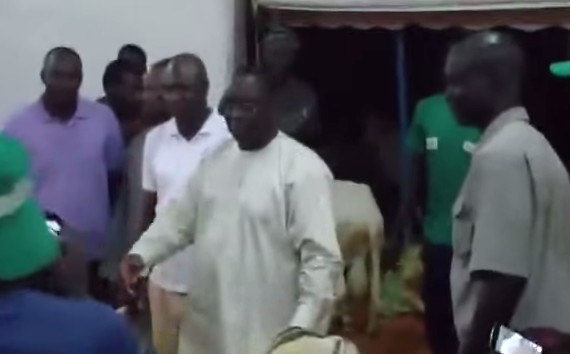 Mouton pour la tabaski: Le Président Macky Sall et son ami Baba Diaw ...